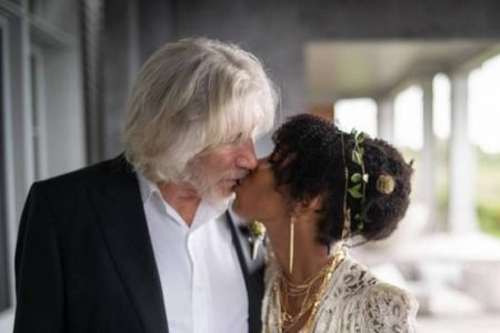 Aos 78 anos, Roger Waters se casa pela quinta vez: “Estou muito feliz ...