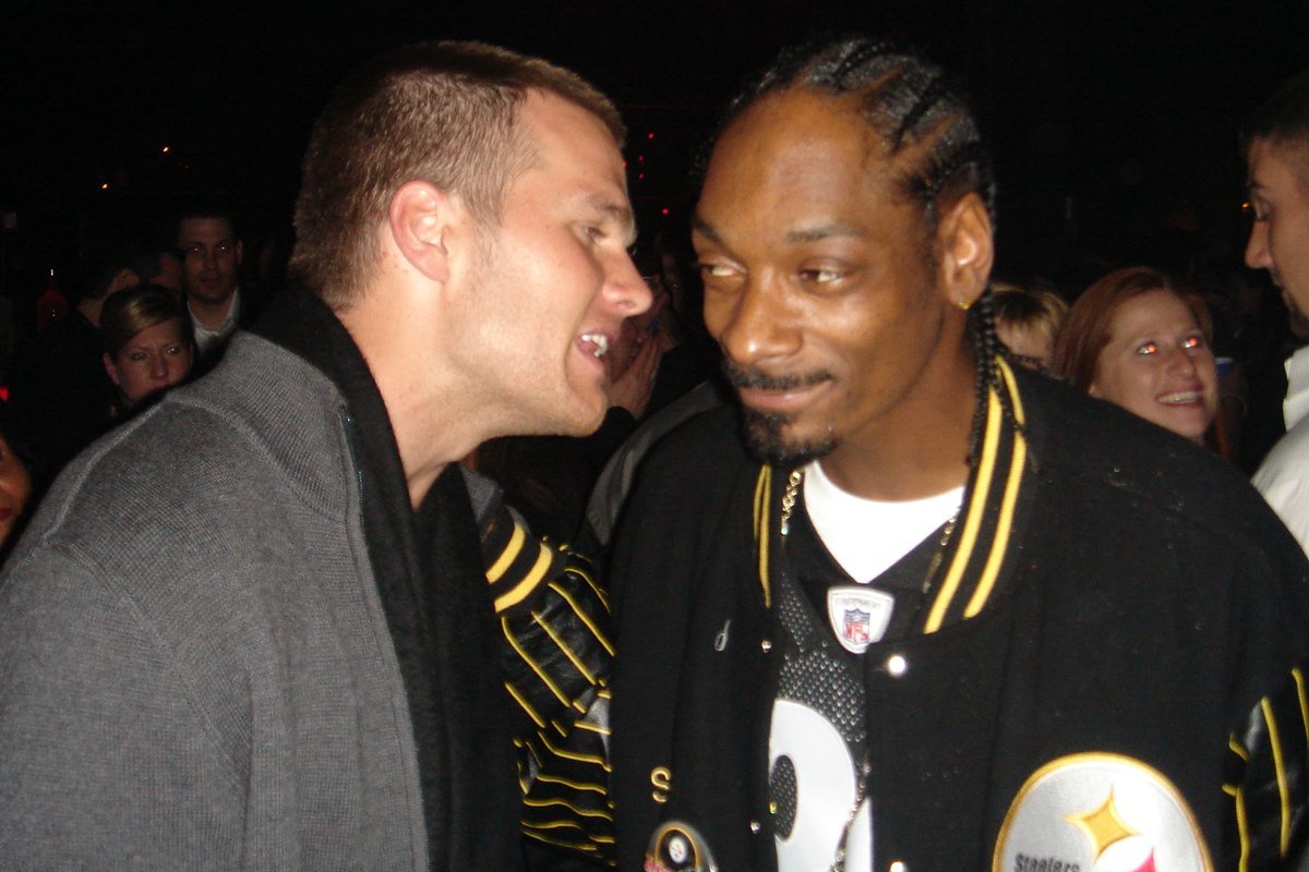 “Mulheres e pole dance”: festa reuniu Snoop Dogg, Tom Brady e Jack, de ...