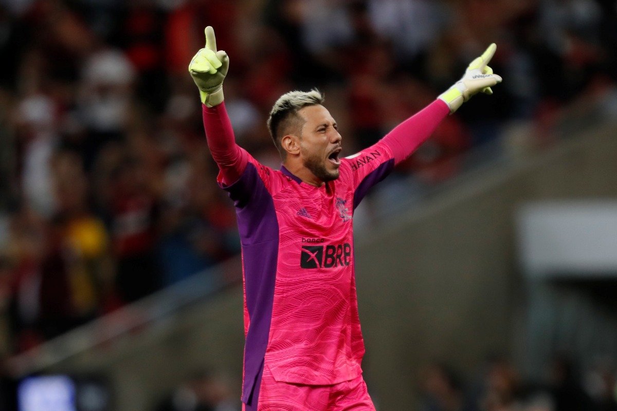 A incrível e mal contada história envolvendo Paulo Sousa e Diego Alves ...