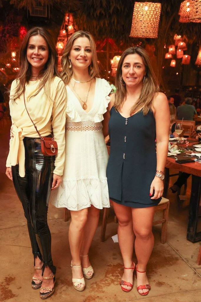 Carol Kalil celebra aniversário com amigas no badalado complexo Maaya ...