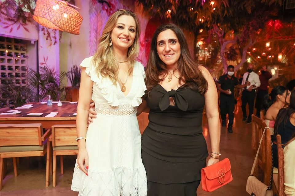 Carol Kalil celebra aniversário com amigas no badalado complexo Maaya ...