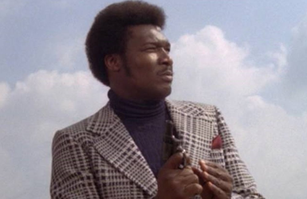 Tommy Lane, ator de 007 e Shaft, morre aos 83 anos nos Estados Unidos ...