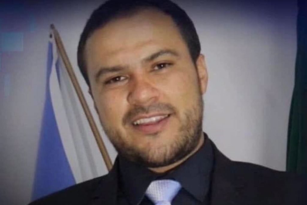 Vereador Em Goiás Morre Após Levar Choque Enquanto Consertava Telhado
