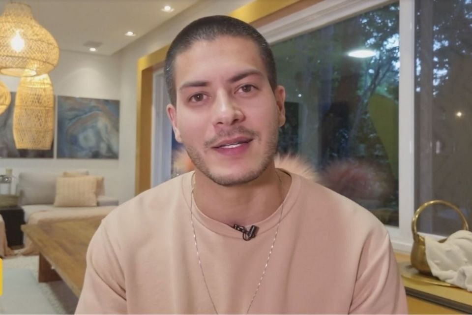 Descobrimos o que equipe de Arthur o instruiu a falar sobre traições ...