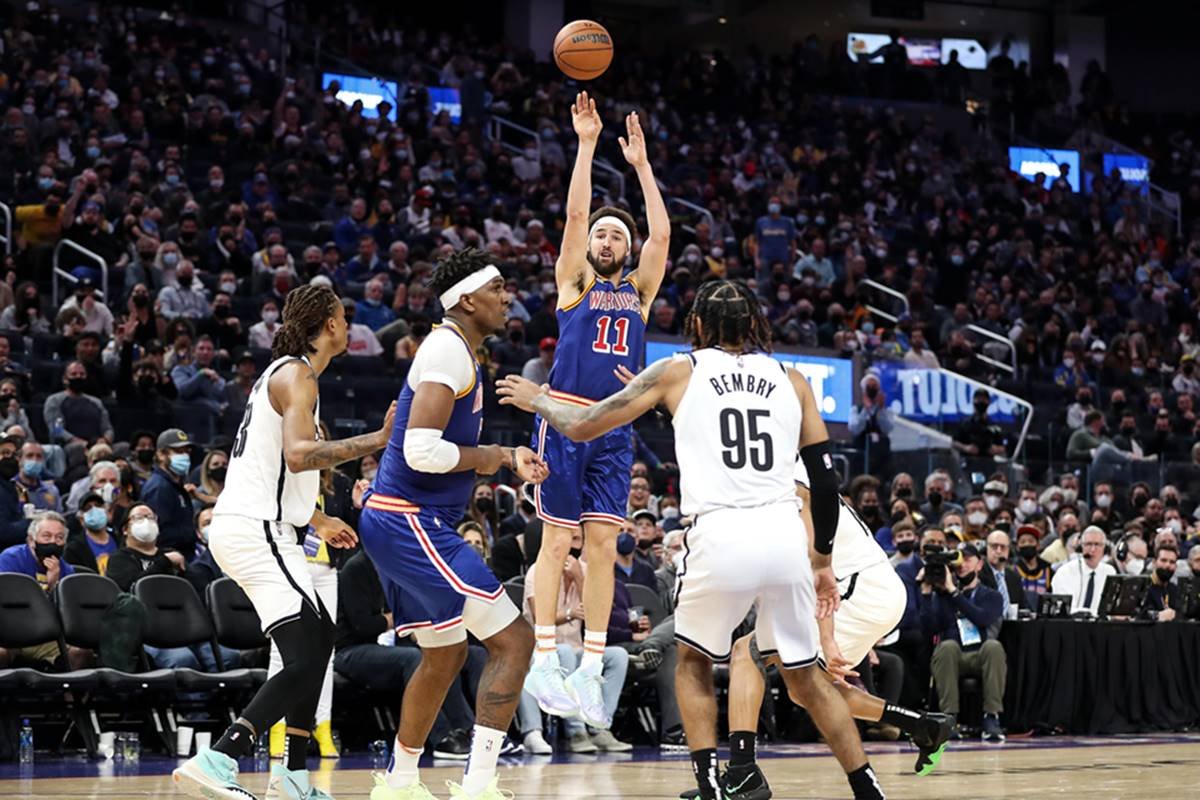 Klay Thompson decide e Warriors vencem Nets na NBA | Metrópoles
