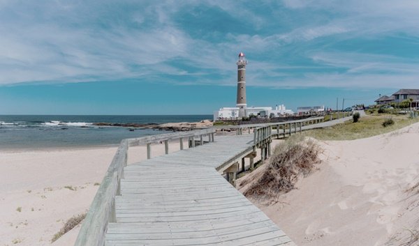 José Ignacio: conheça novo destino de verão em alta na costa uruguaia ...