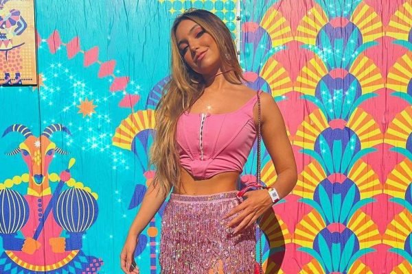 Vanessa Lopes nega ter beijado Gui Araujo: “Contra meus princípios ... Vanessa Lopes nega ter beijado Gui Araujo: “Contra meus princípios ...
