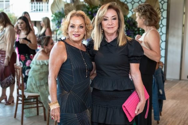 Soraia Debs celebra aniversário em casa com festa repleta de amigas ...