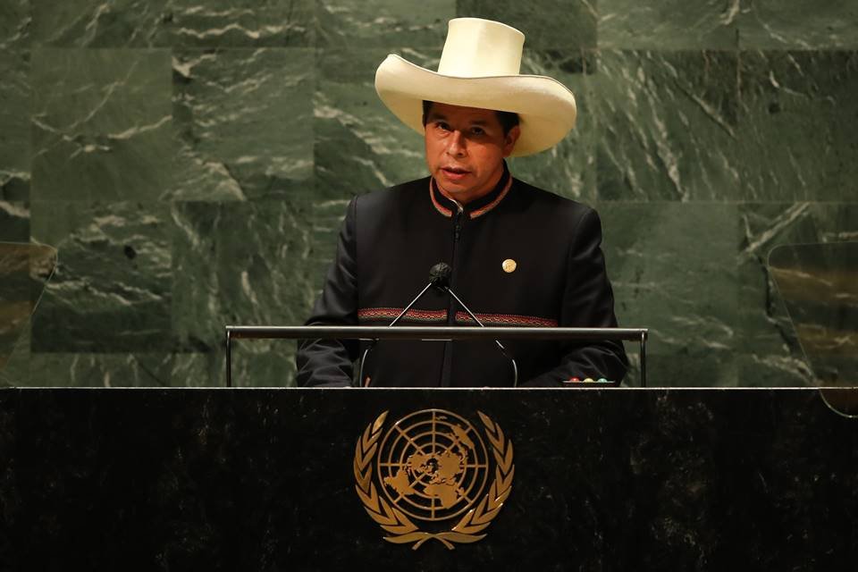 Congresso abre processo de impeachment contra presidente do Peru ...