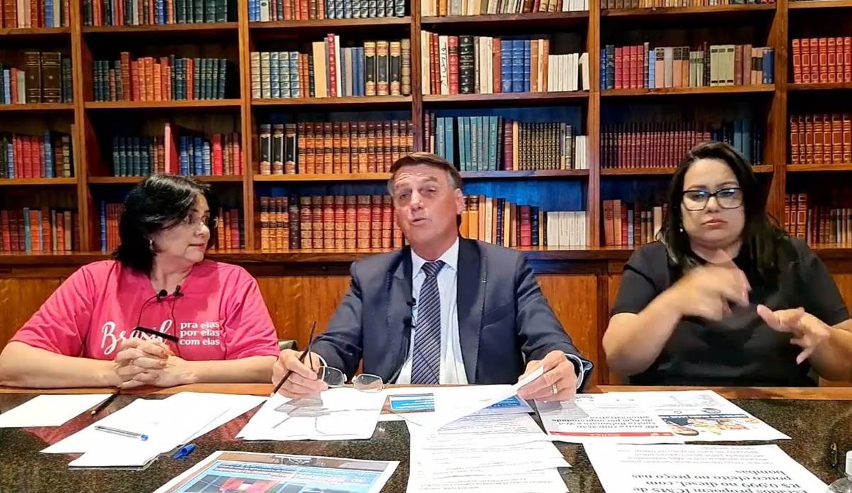 Em Meio A Denúncias No Mec Bolsonaro Faz Live De Quinta Feira Metrópoles
