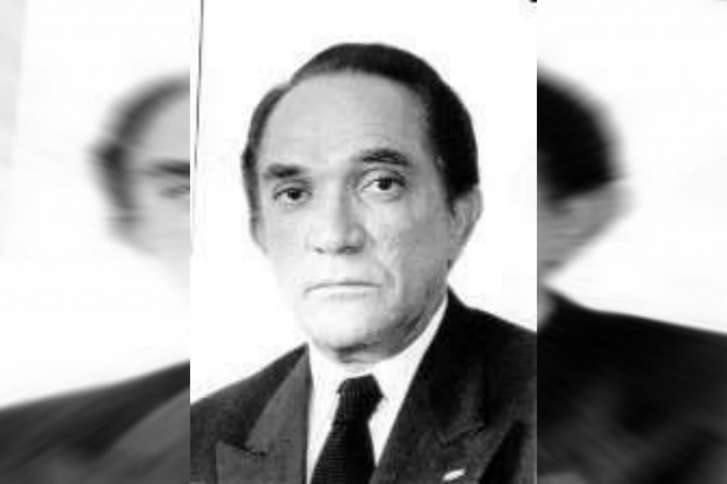 Morre, aos 83 anos, o advogado Pedro Calmon por complicações da Covid ...