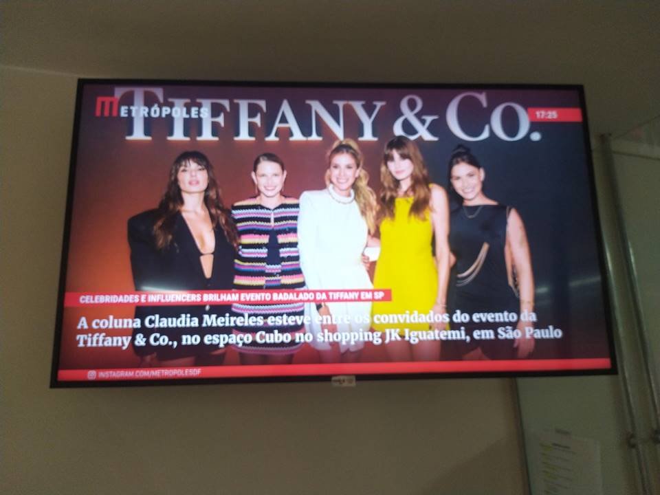 DF: parceria do Metrópoles com a MobTV leva notícias a locais públicos ...