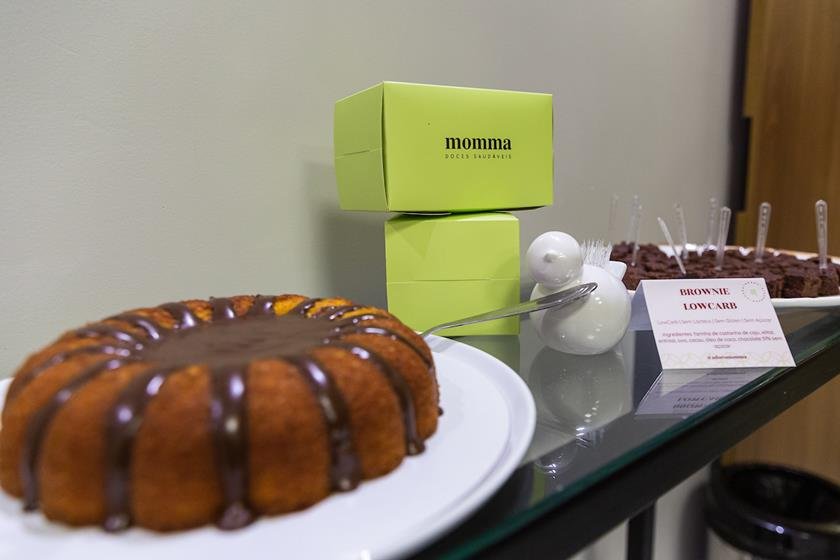 Simple Pharma inaugura loja em Brasília com presença de Luciano Bruno ...