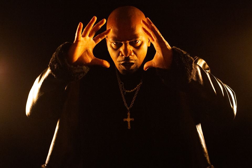 MV Bill narra ascensão no rap e nos movimentos sociais em novo livro ...