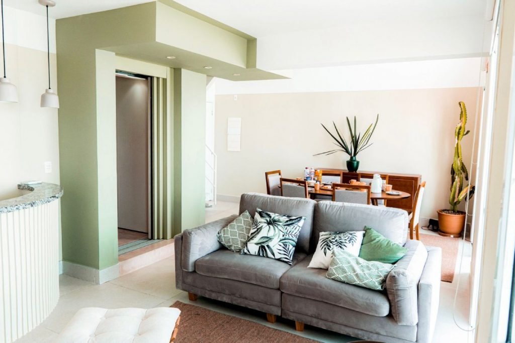 Famoso triplex do Guarujá ficará disponível para estadia por dois dias ...