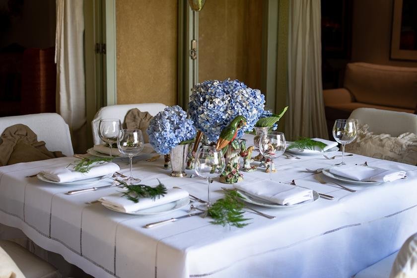 Anna Paola Frade apresenta Chris Gontijo para amigas em tarde incrível ...