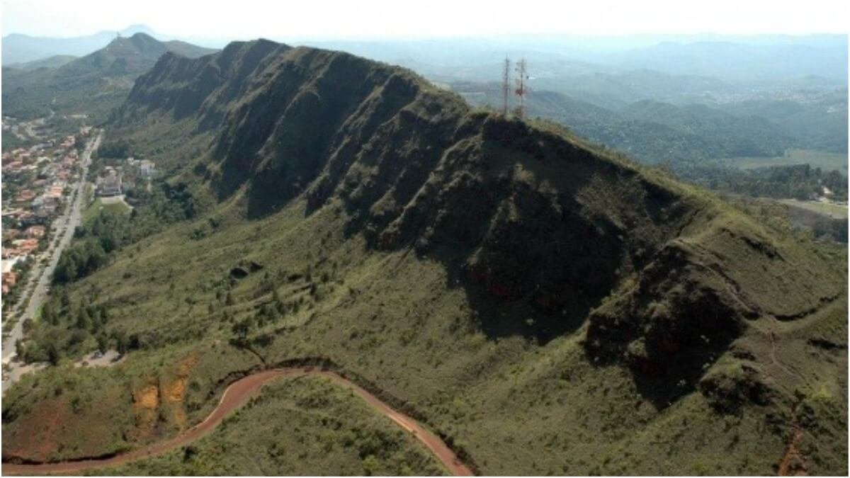 Serra do Curral (MG): Unesco faz vistoria em área de mineração | Metrópoles