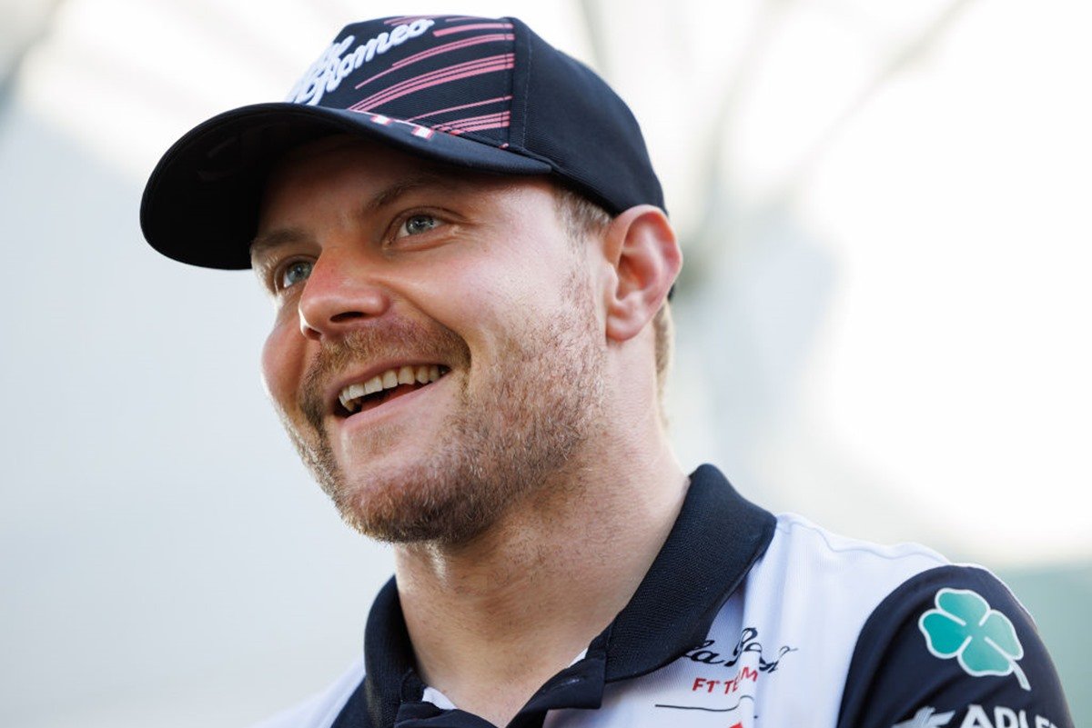Only F1? Bottas publica foto ousada mostrando a bunda no Instagram ...