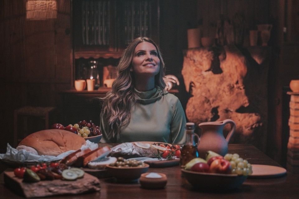 Aline Barros lança primeiro curta em première no dia 24 de maio ...