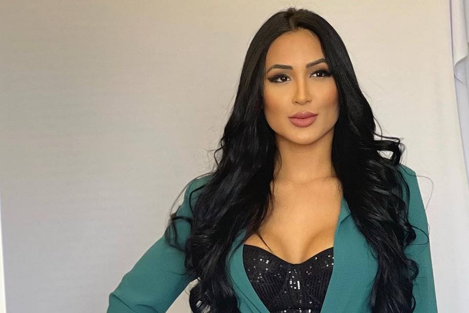 Irmã de Deolane chora e detona Shay após fala sobre morte de MC Kevin ... Irmã de Deolane chora e detona Shay após fala sobre morte de MC Kevin ...