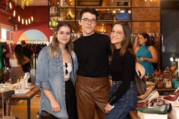 Taci Favato, Tici Venâncio e Bella Lim promovem tarde de compras ...