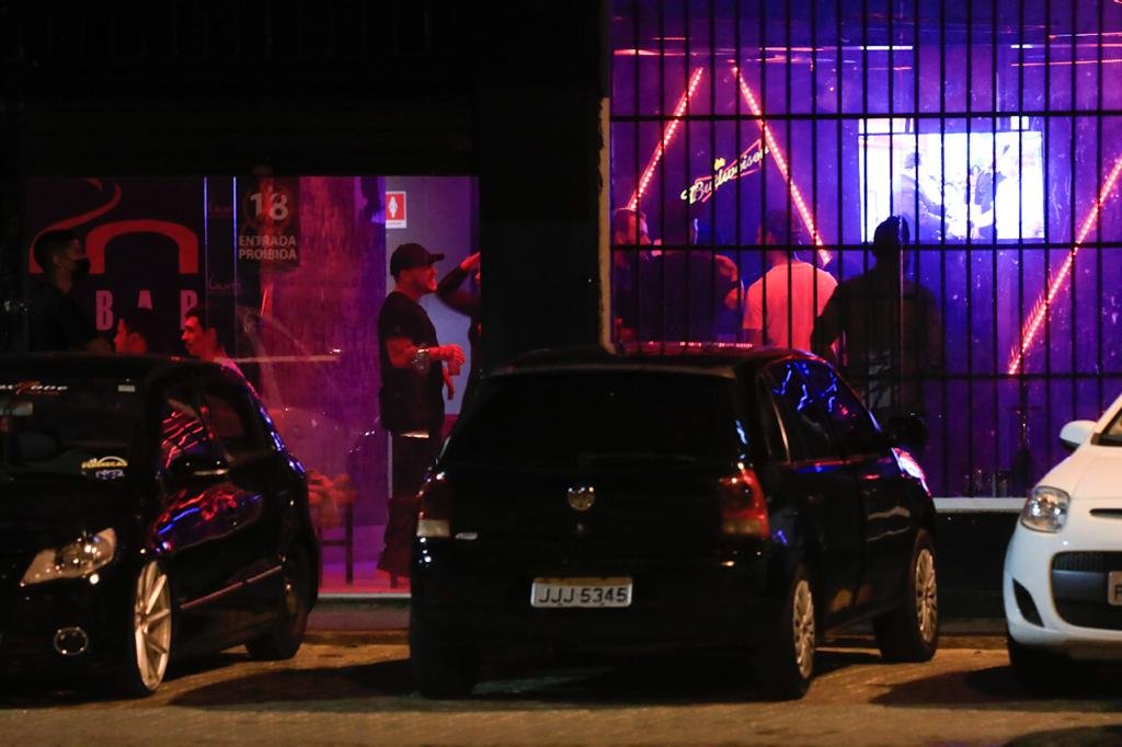 Bares e restaurantes em vários pontos do DF lotam na noite dessa quarta ...