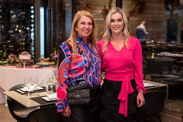 Elisa Monteiro ganha festa das amigas Margarida Kalil e Roseane Jordão ...