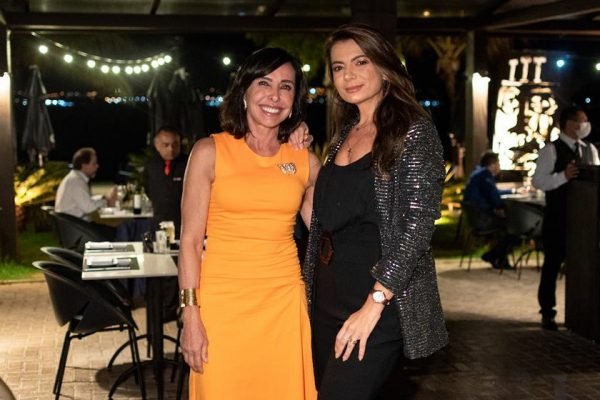 Elisa Monteiro ganha festa das amigas Margarida Kalil e Roseane Jordão ...