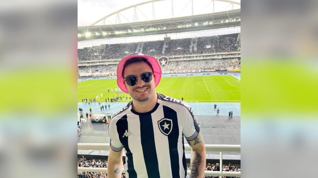 Felipe Neto explica emoji de grávida e anuncia chegada de bebê na ...