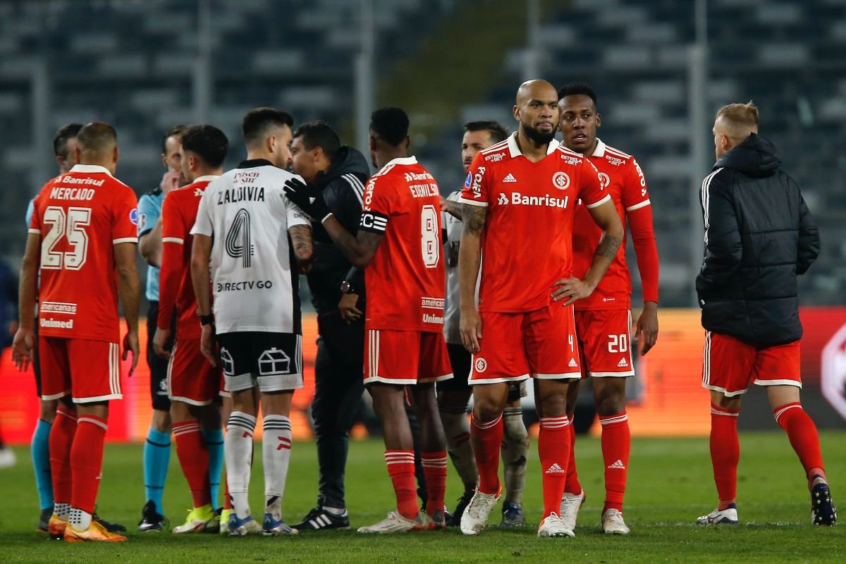 Inter joga mal, perde do Colo-Colo e se complica na Copa Sul-Americana ...