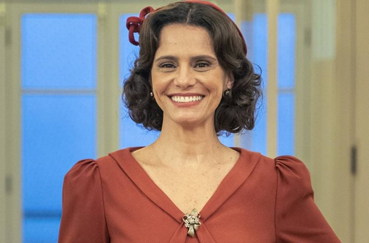 Além da Ilusão: arrependida, Violeta vai em busca do perdão de Davi ...