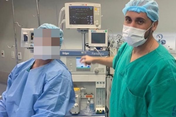 Hospital fornece lista com 44 pacientes atendidas por anestesista