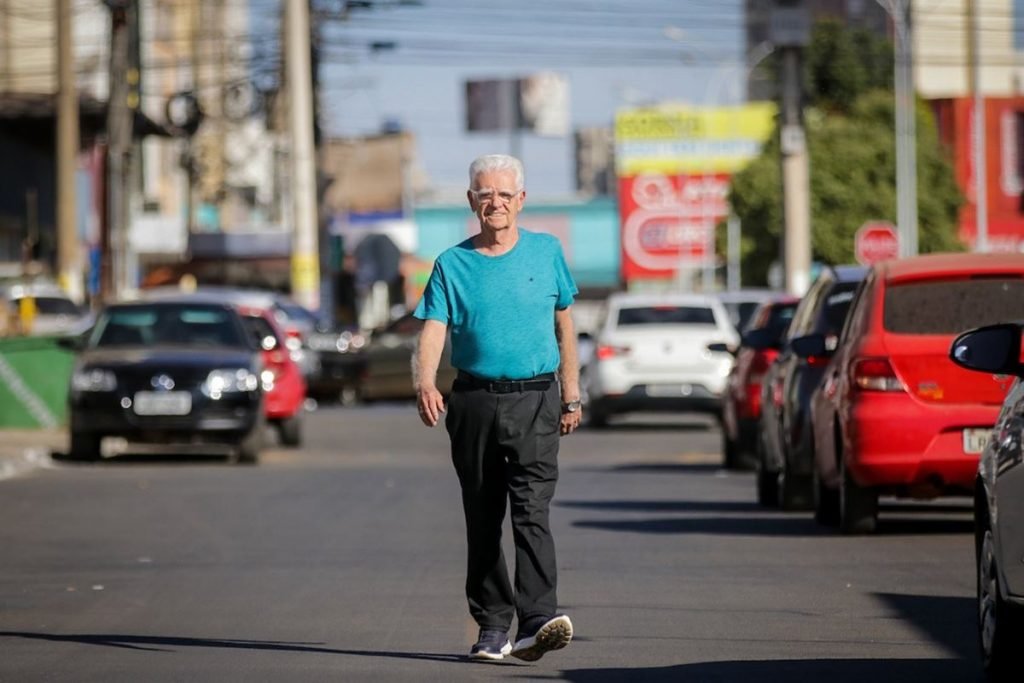 Pesquisa UnB: 20% dos idosos não recebem ajuda ao andar pela cidade ...