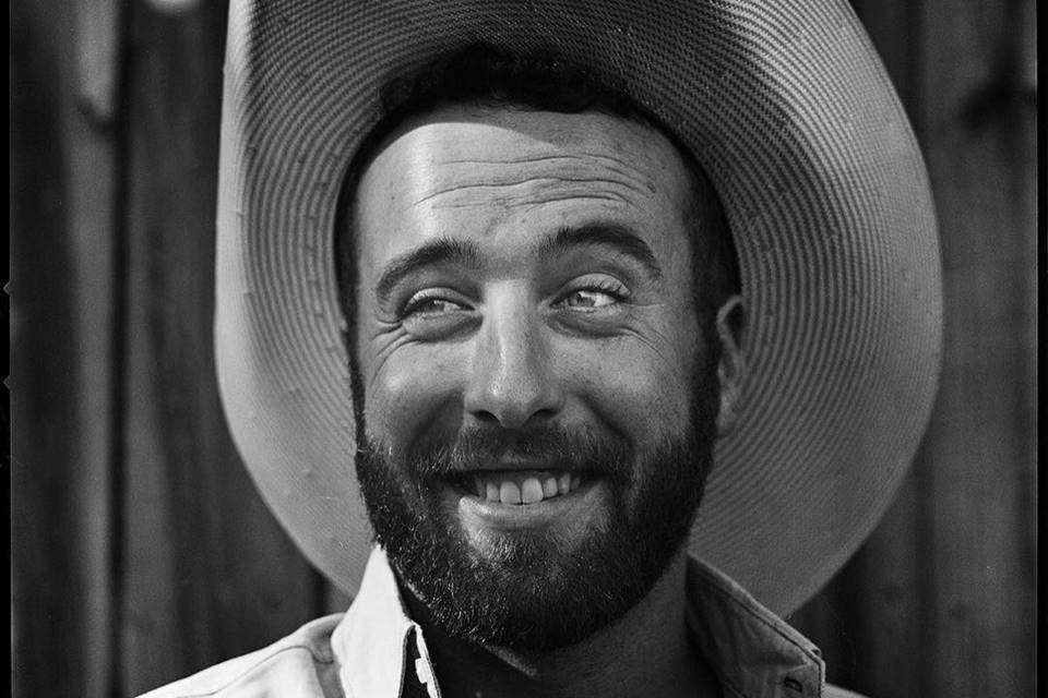 Cantor country Luke Bell é encontrado morto após 9 dias desaparecido ...