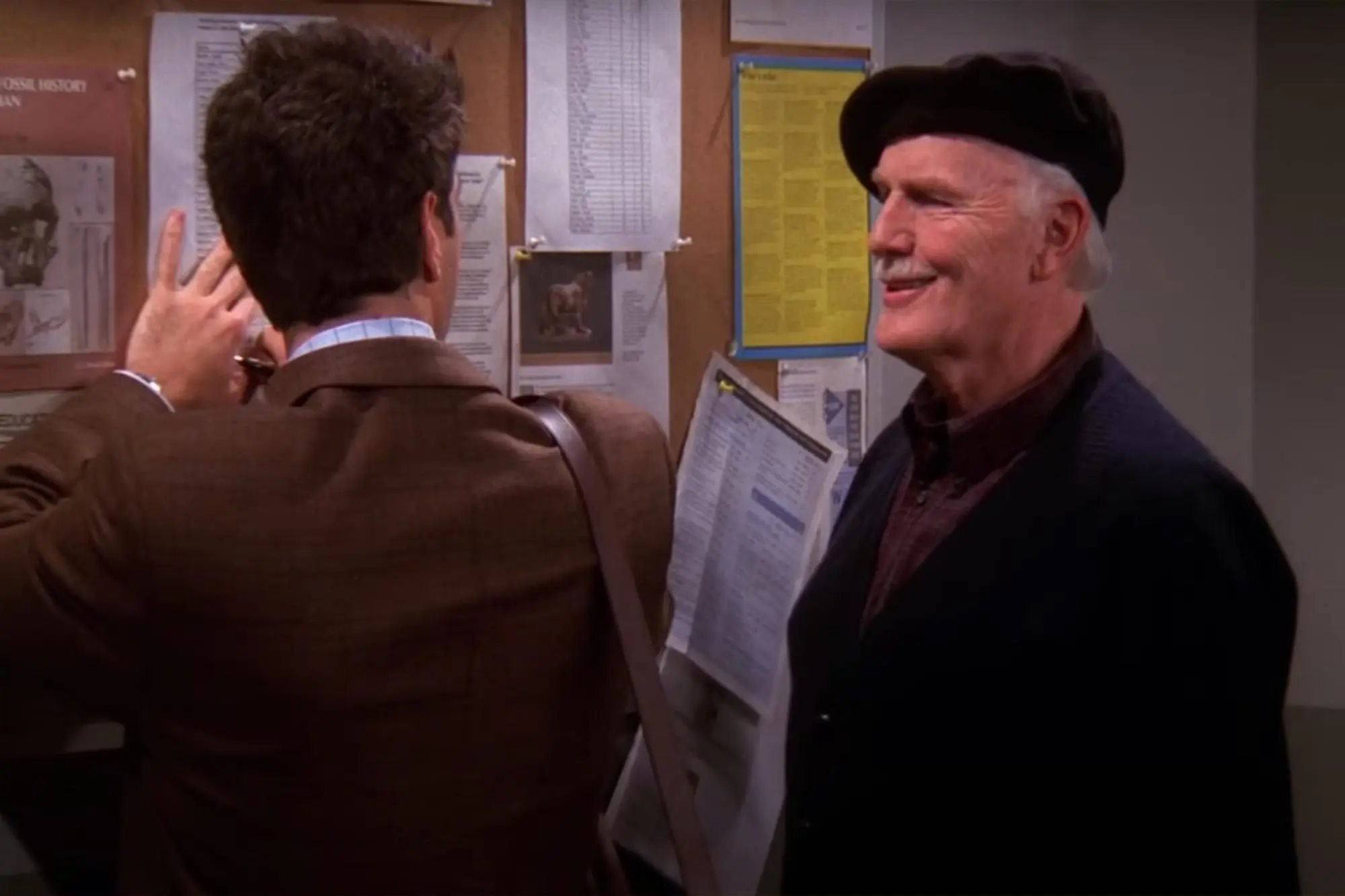 Ator Richard Roat, de Seinfeld e Friends, morre aos 89 anos | Metrópoles