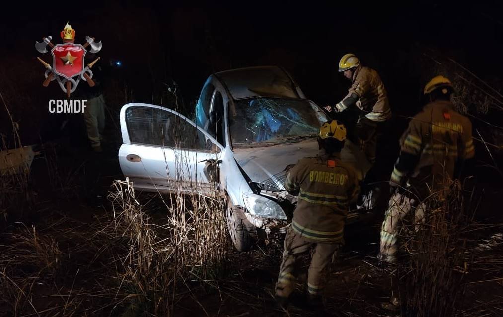 Acidente deixa uma pessoa morta e outra ferida em Brazlândia | Metrópoles