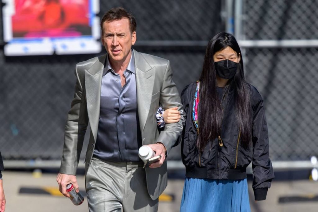Nasce primeira filha de Nicolas Cage com Riko Shibata | Metrópoles