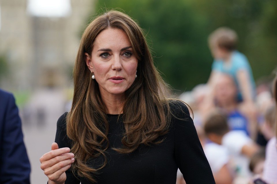 Kate Middleton presta sutil homenagem para a rainha em funeral | Metrópoles