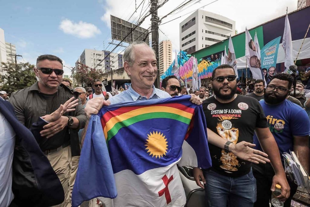 Ciro denuncia ameaças e diz que manifesto é para “acabar com fofoca ...