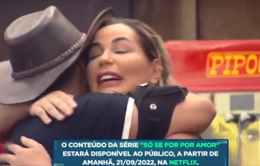 A Fazenda 14: Deolane chora ao contar história de amor com MC Kevin ...