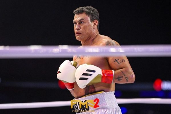 Popó atropela falastrão e Cris Cyborg vence em estreia no boxe | Metrópoles