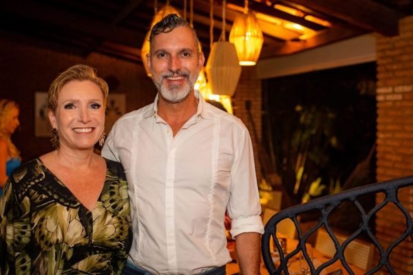 Roberta Mandelli e Michelle Barron celebram mais um ano de vida ...