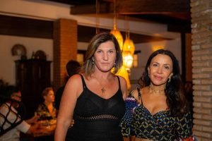 Roberta Mandelli e Michelle Barron celebram mais um ano de vida ...