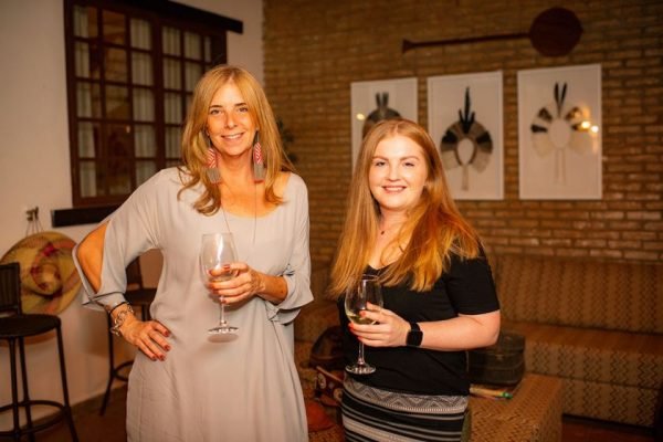 Roberta Mandelli e Michelle Barron celebram mais um ano de vida ...