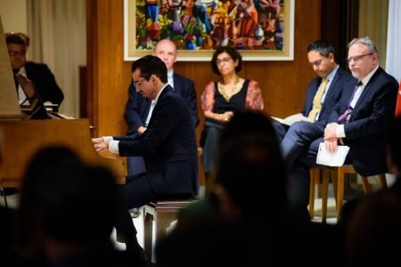 Embaixada da Suíça recebe recital do pianista Joseph-Maurice Weder ...