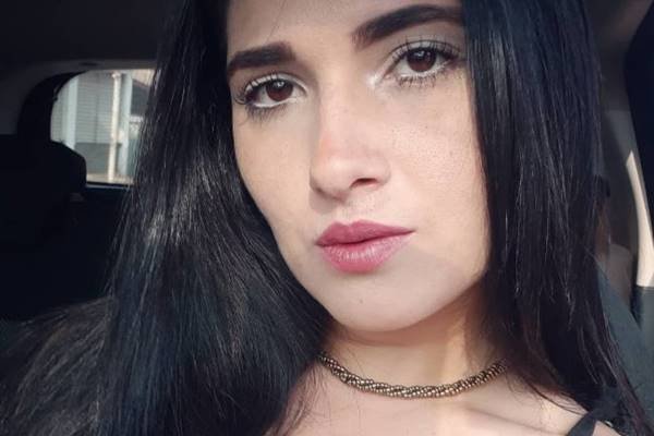 Polícia investiga morte de jovem supostamente agredida dentro de motel ...