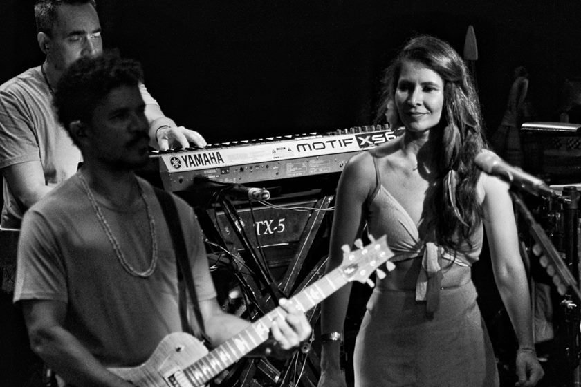 Izabella Rocha: cantora do Natiruts fala sobre a carreira e projetos ...