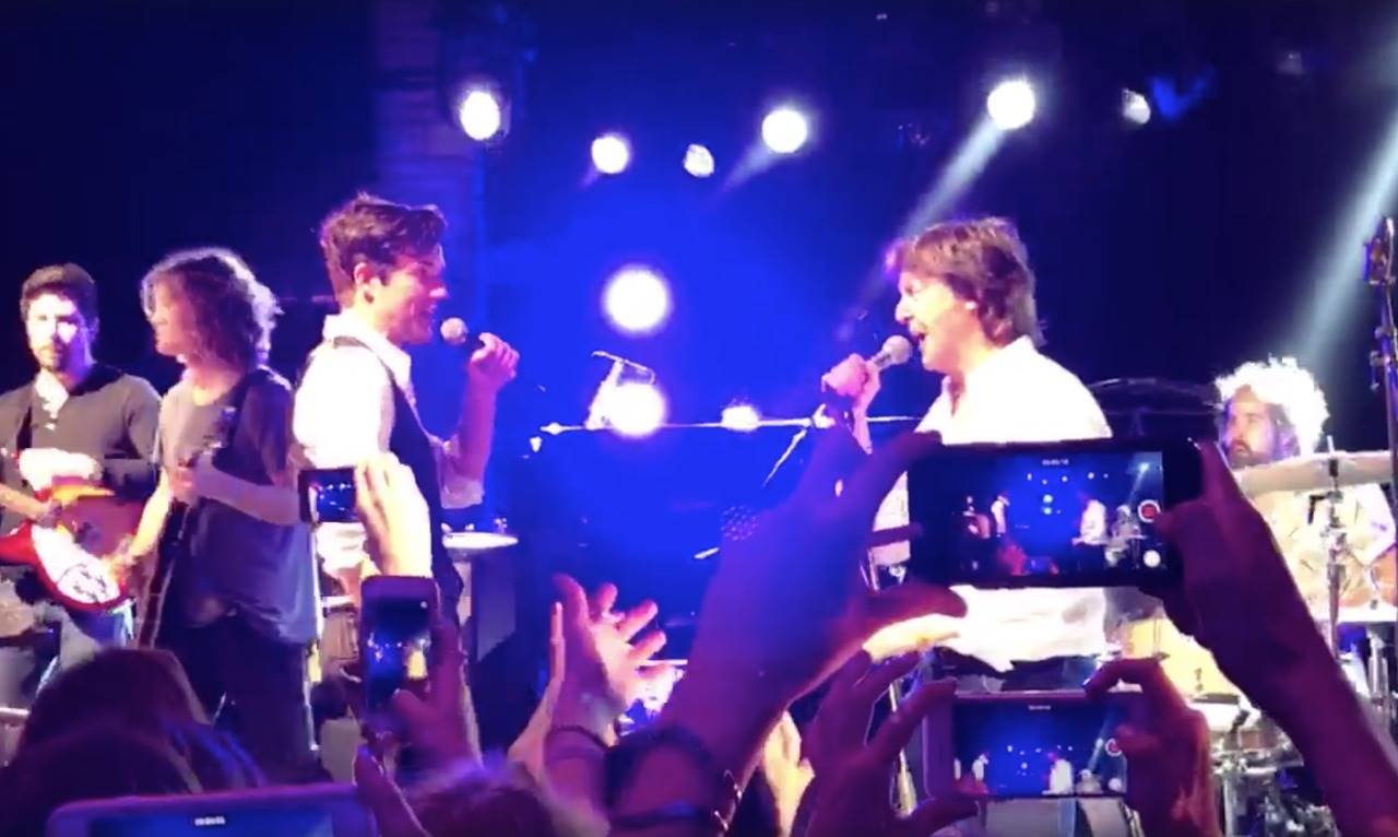 The Killers e Paul McCartney se uniram em apresentação histórica ...
