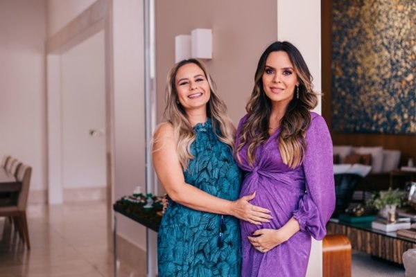 Vem, Romeo! Raphaela Neves e Guilherme Marques celebram chá de fraldas | Metrópoles