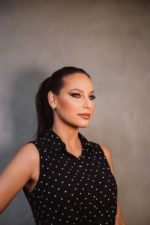 Expert Paulo Lobo ensina uma make rocker para o show do The Killers ...